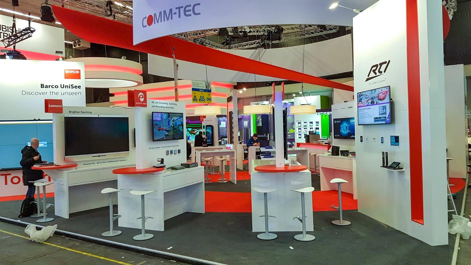 COMM-TEC - Ueberbach Messe Montage | Partner für den Messebau